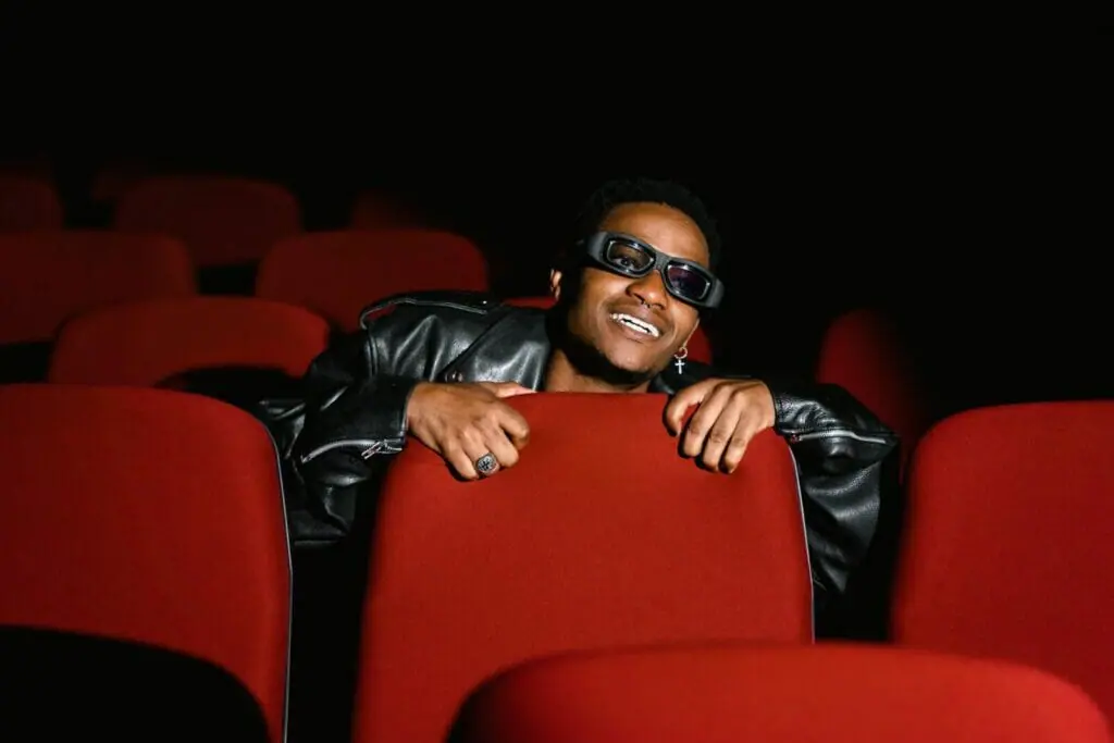 10 English Phrases for Describing Movies - Espresso English